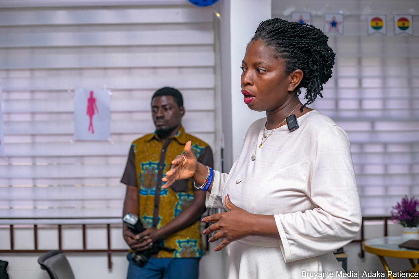 Hackathons og alvorssnakke med mor skal få flere piger ind i Ghanas ...